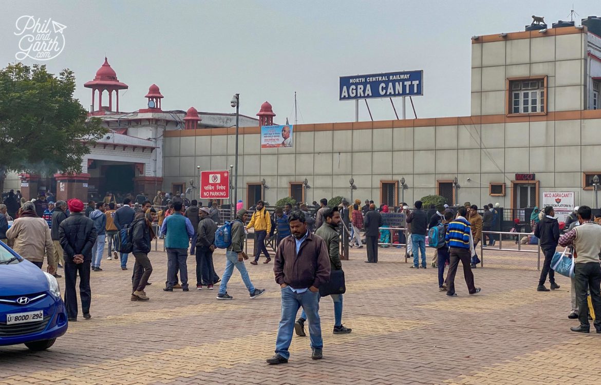 Agra Itinerary - 2 Days Of World Famous Sights - Phil and Garth