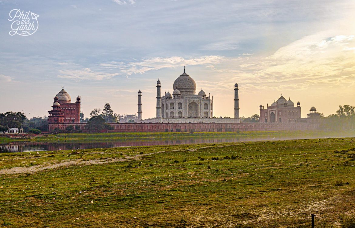 Agra Itinerary - 2 Days Of World Famous Sights - Phil and Garth