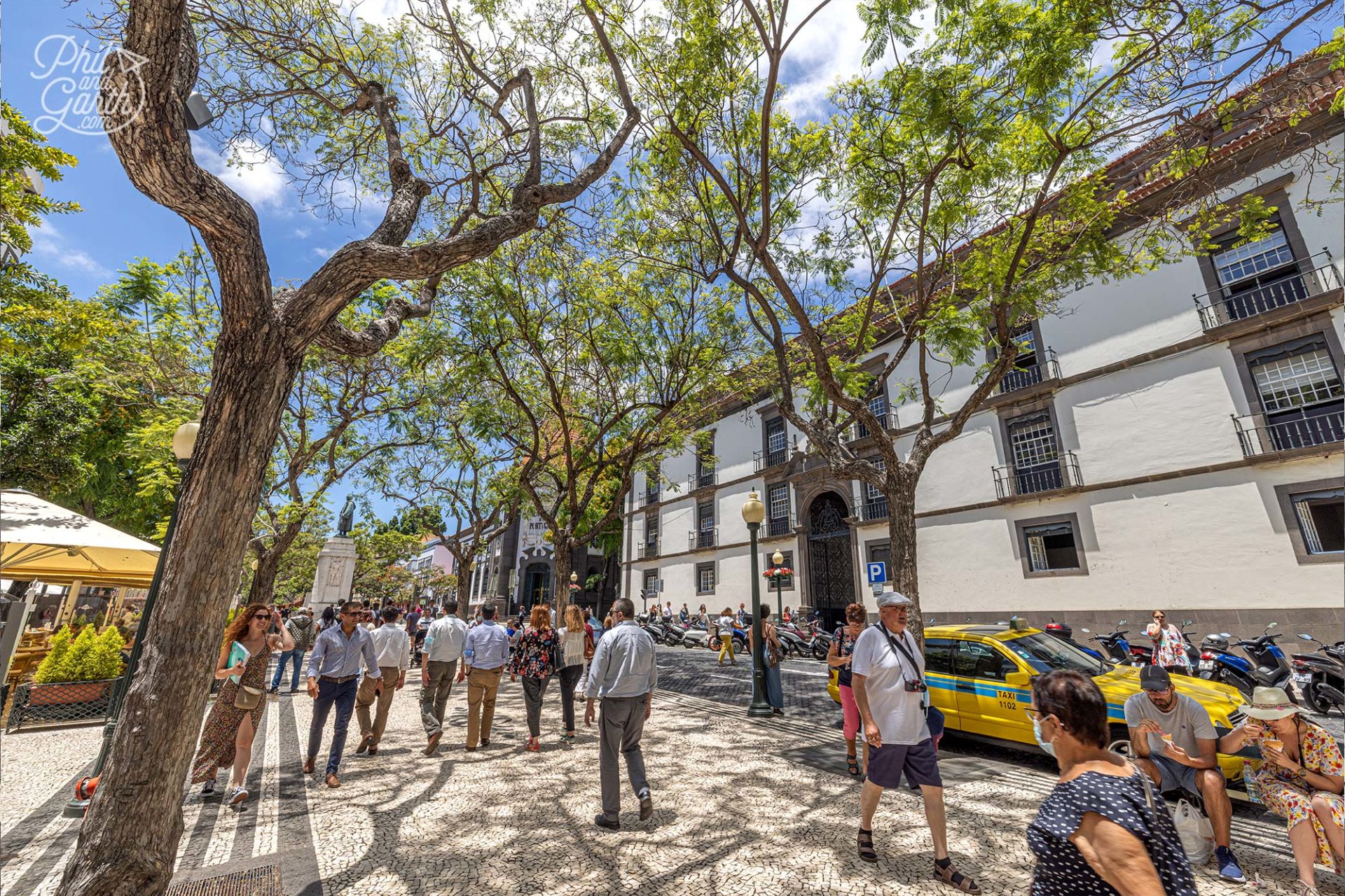 10 Great Things To Do In Funchal, Madeira - Phil and Garth